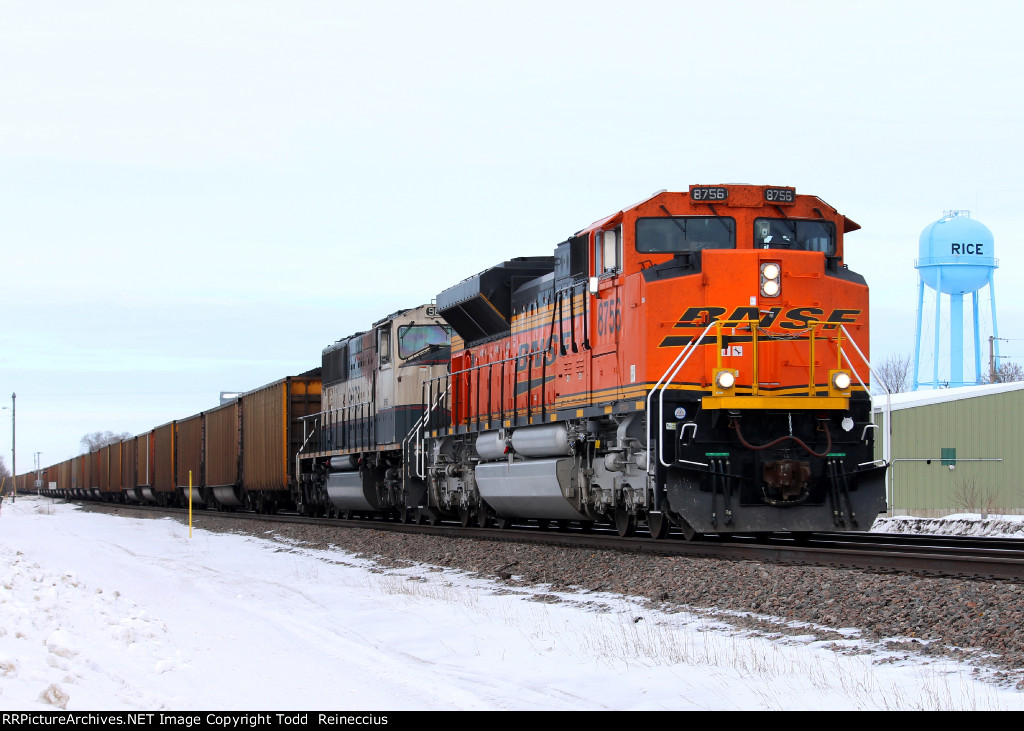 BNSF 8756